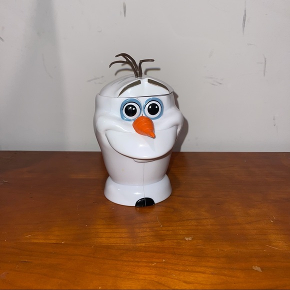 Disney | Dining | Disney Frozen Olaf Head Plastic Mug W Flip Lid | Poshmark